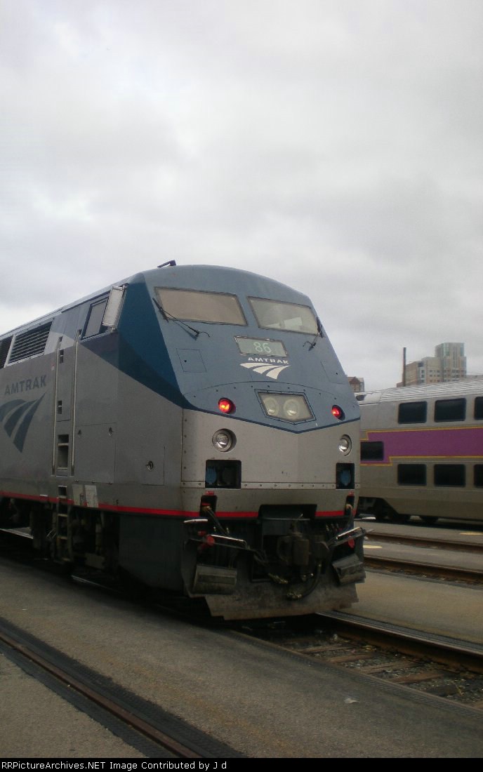 Amtrak 86